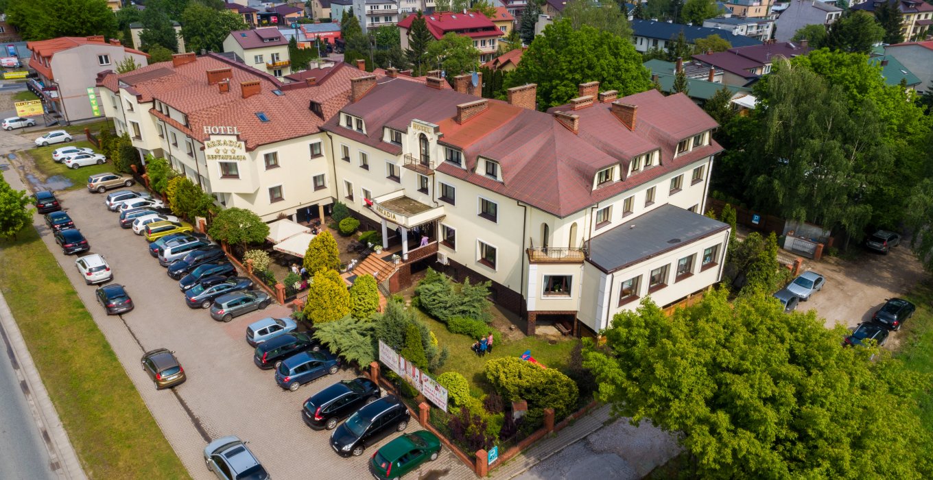 Hotel Arkadia - Warszawa - hotel, restauracja, opinie | saleweselne.com