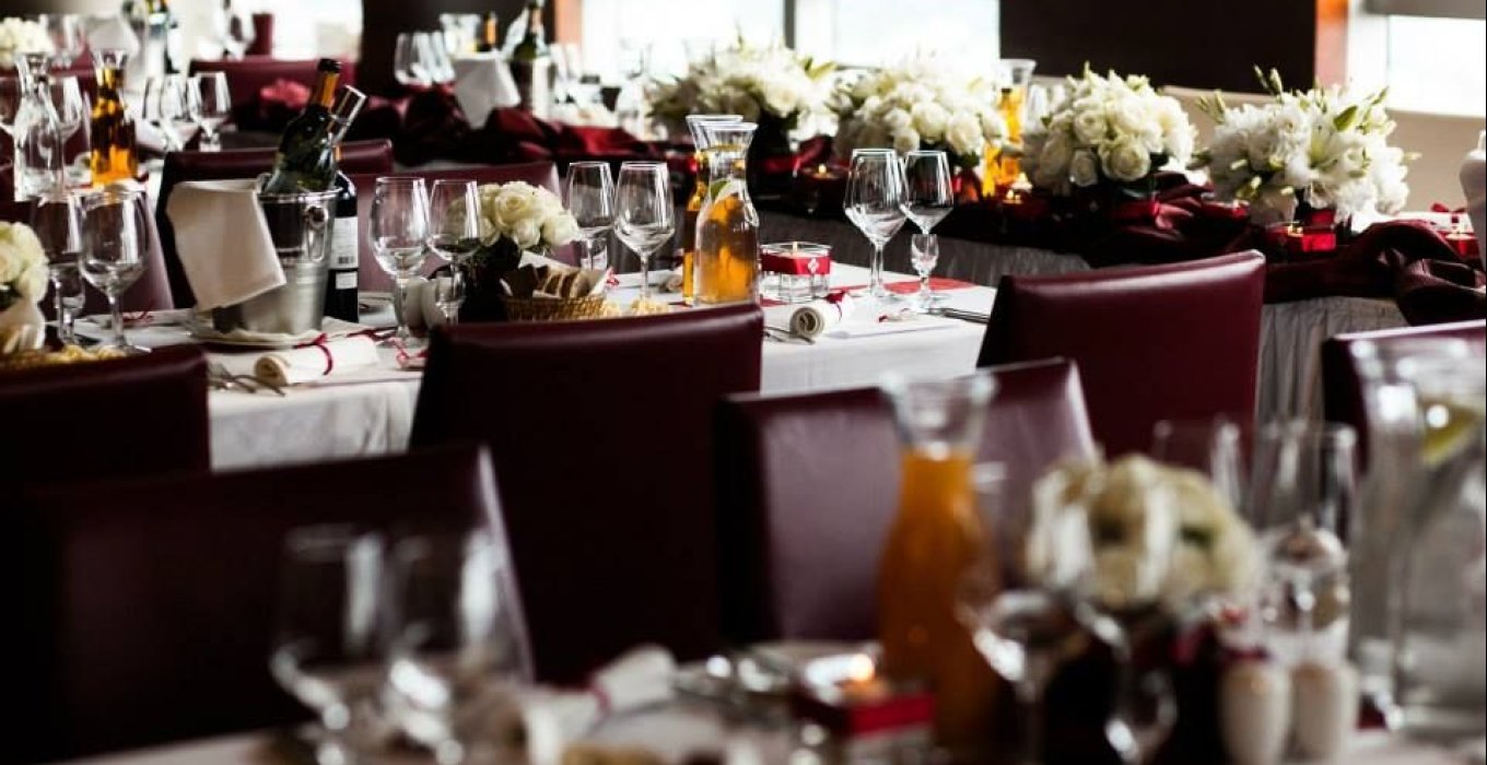 Pure Sky Club - Wesele w Chmurach - Warszawa - hotel, restauracja ...