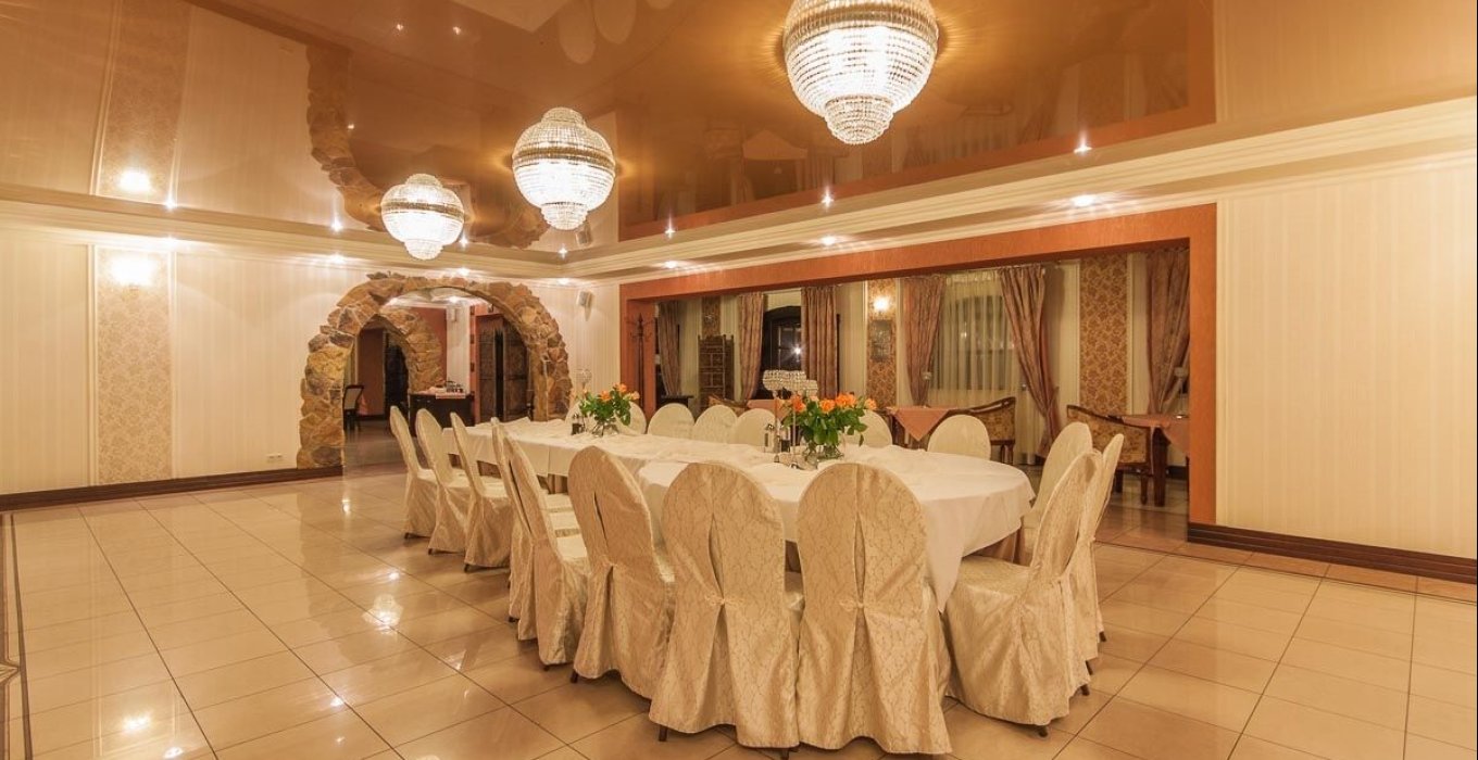 Hotel i Restauracja Kmicic - Lublin - hotel, restauracja, opinie ...