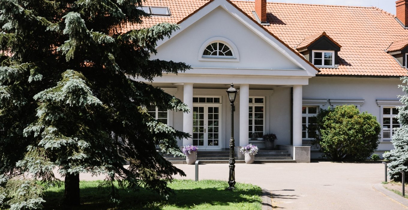 Weranda Home - Sławica - hotel, restauracja, opinie | saleweselne.com